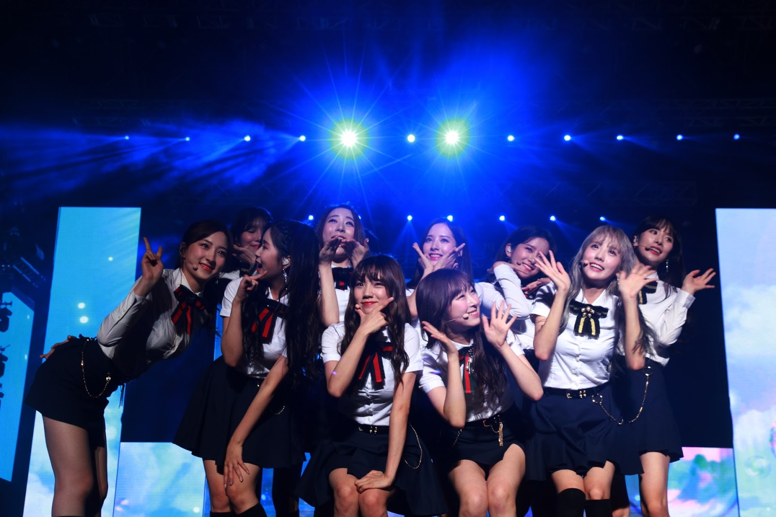 Hottest 7 Kpop Idol Groups Thrill Thousands of Fans at KWave3 Music ...