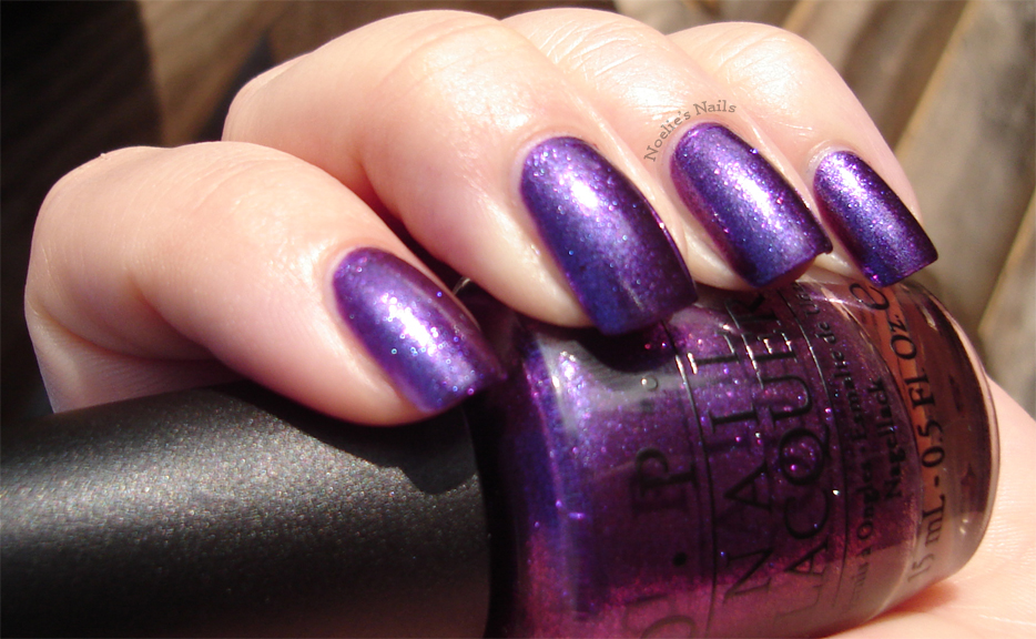Noelie's Nails: OPI Grape... Set... Match