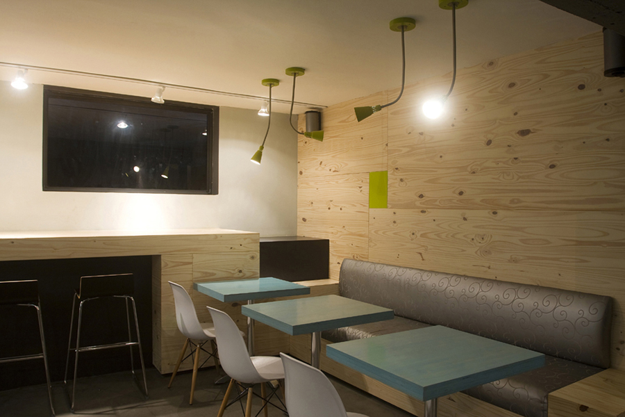 Best Restaurant Interior Design Ideas: Ice Cream and Yogurt Leggenda ...