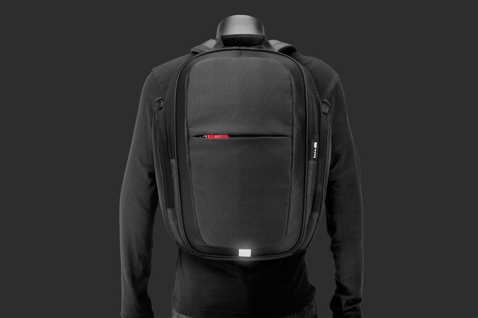 REVIEW: Booq Taipan Shock Backpack | The Test Pit