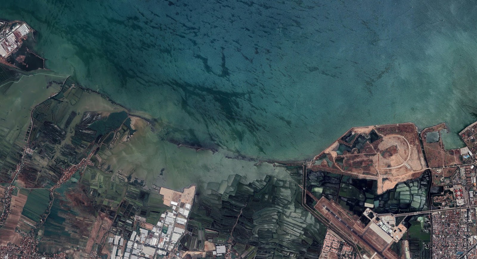 Bagus GIS: Bagaimana Mendapatkan Foto Kualitas Tinggi dari Satelit Google??