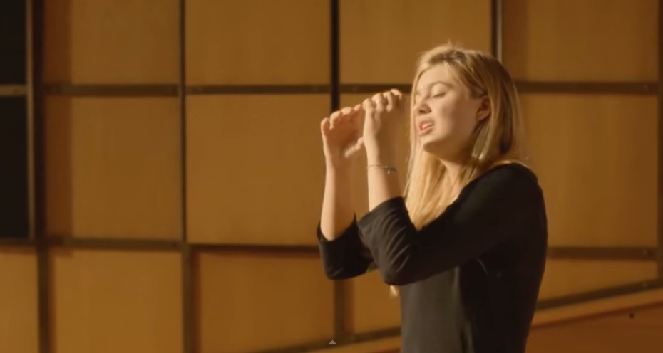 En FLE donnant...: LOUANE - Je vole
