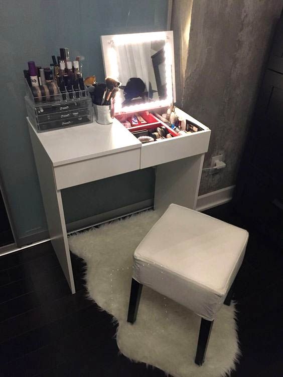 23 Perfect Makeup Table Inspiration Design | ARA HOME