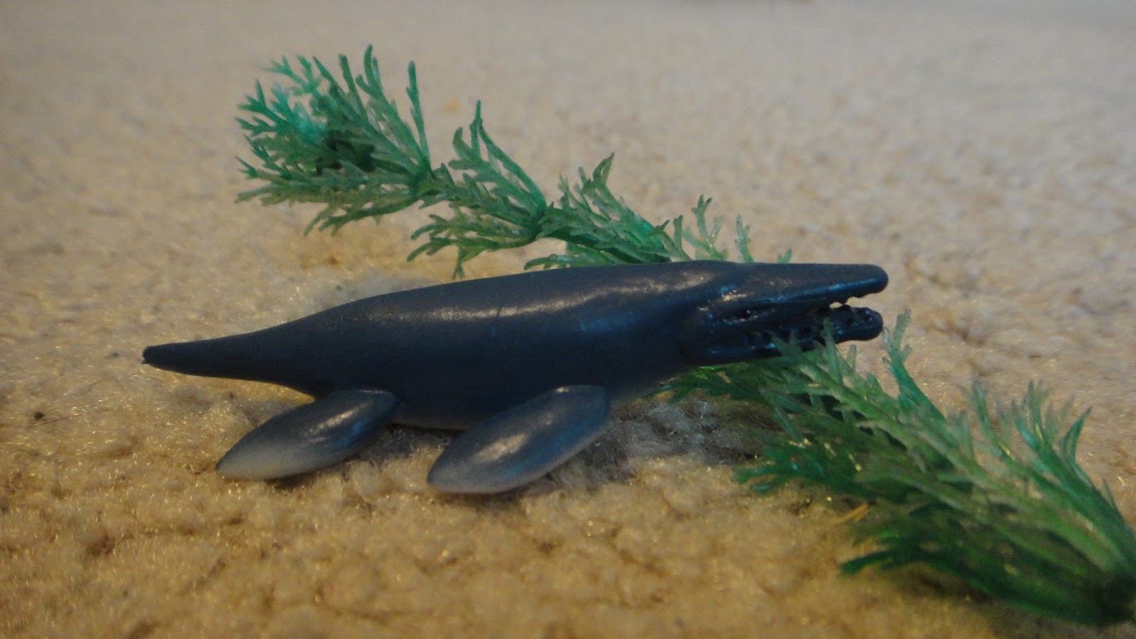 Mostly Mini Dinos!: Groovy Tube Books: Gone Extinct