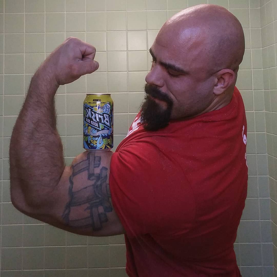 Muscle Lover: American bodybuilder Justin Metrando