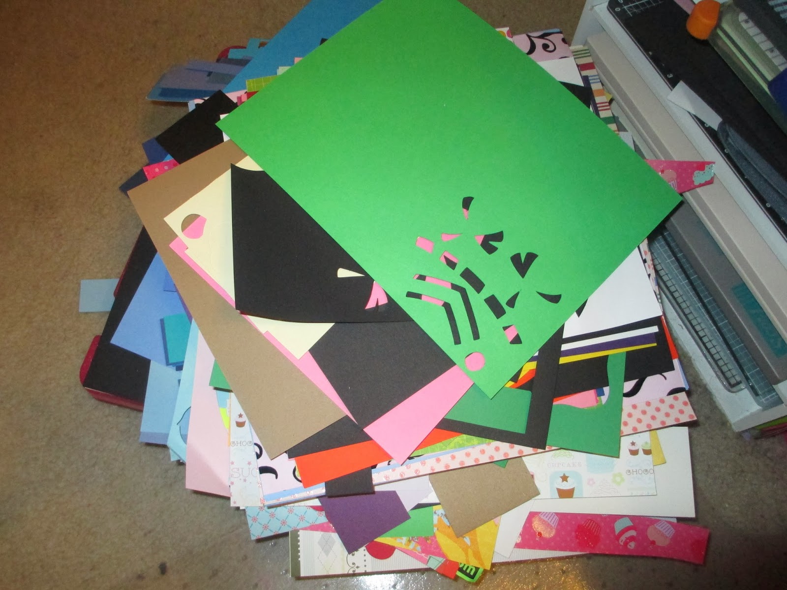 Chaunnelle's Paper Creations: Scraps, Scraps and more Scraps