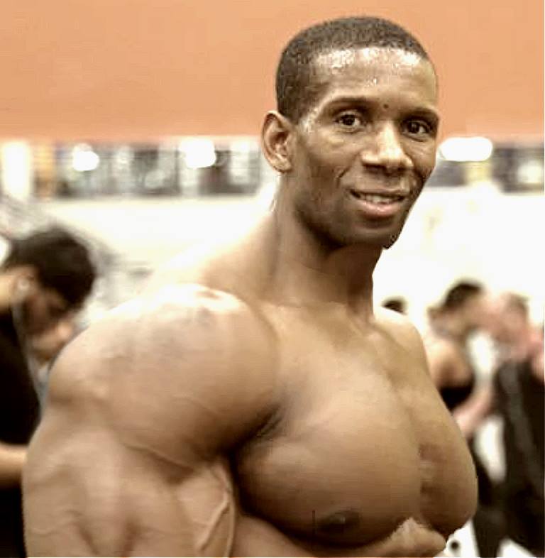 world bodybuilders pictures: colombian bodybuilder Johnny Martinez ...