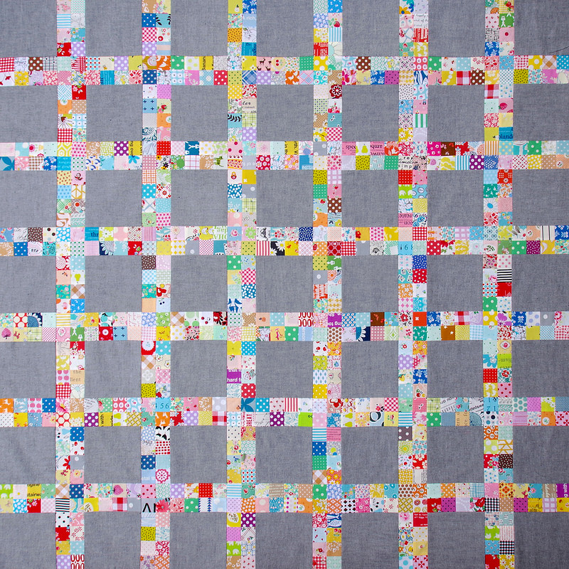 A Postage Stamp Scrap Buster Quilt | Red Pepper Quilts | Bloglovin’