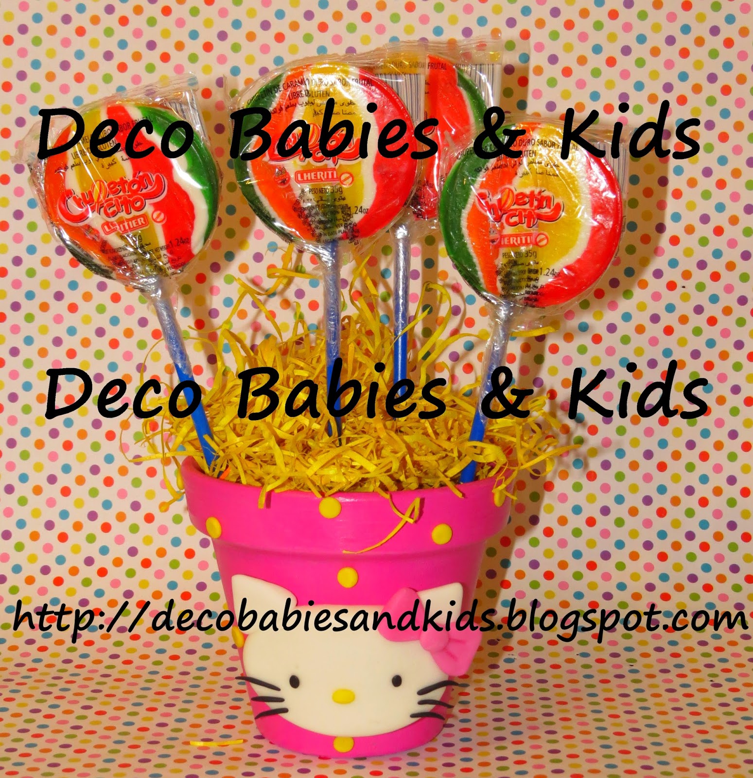Deco Babies & Kids: Maceta barro Hello Kitty con lunares y chupetines