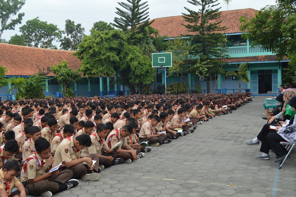 Kegiatan Jum'at Religi