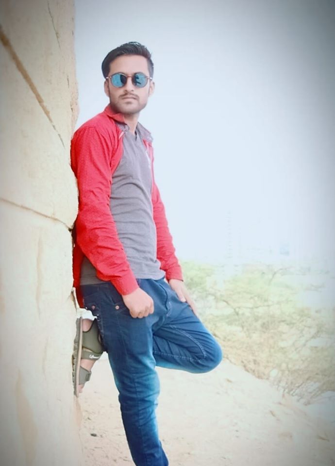 Top Stylish Boys Pics in Pakistan | Famous Pakistani Actors