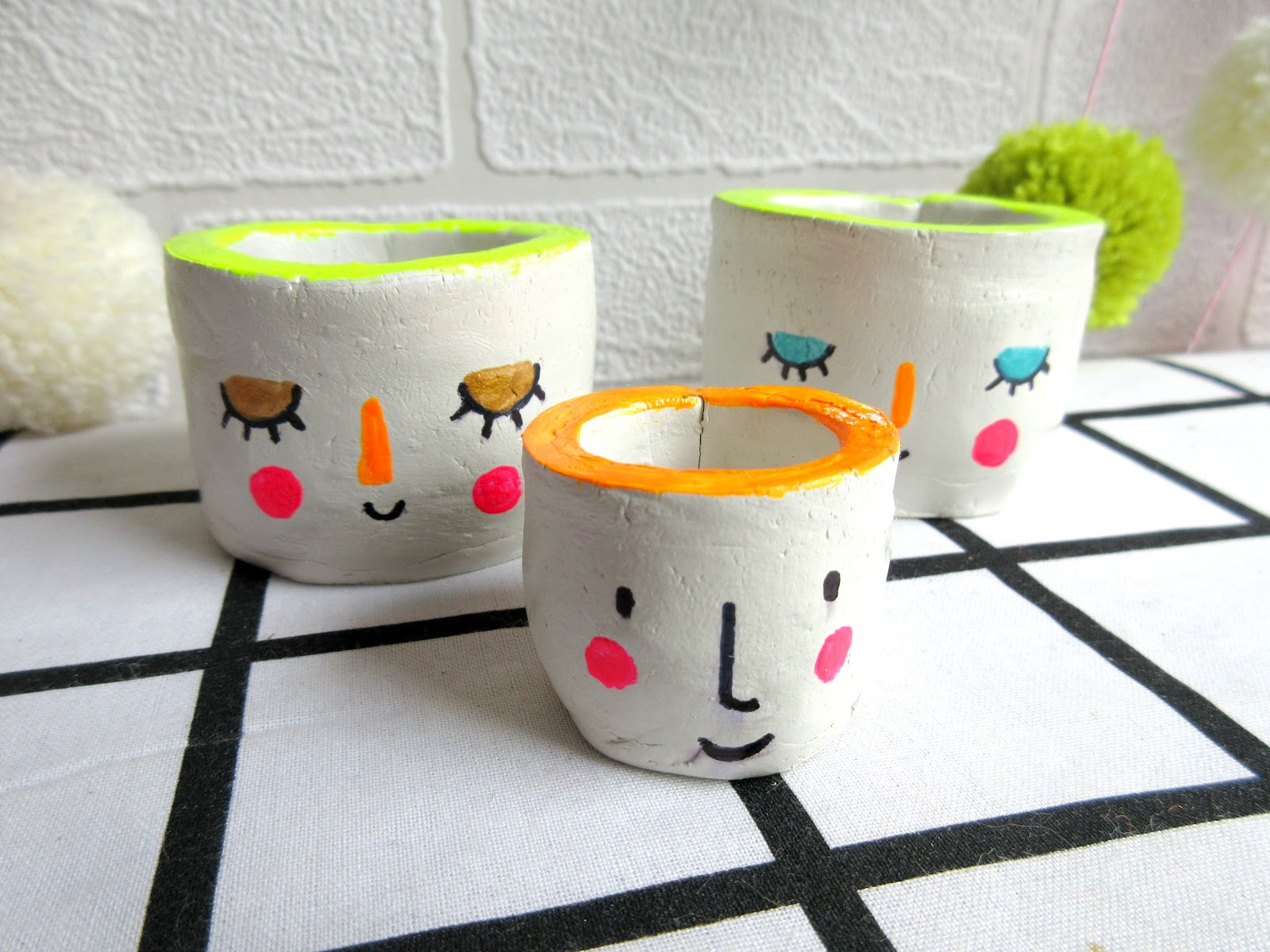 Teawagontales: Clay face pots DIY