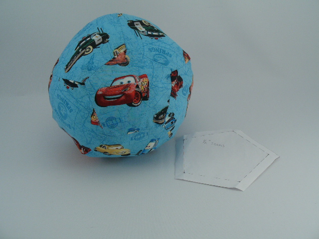 Rebecca Kelley sews: Soft Toy Ball pattern
