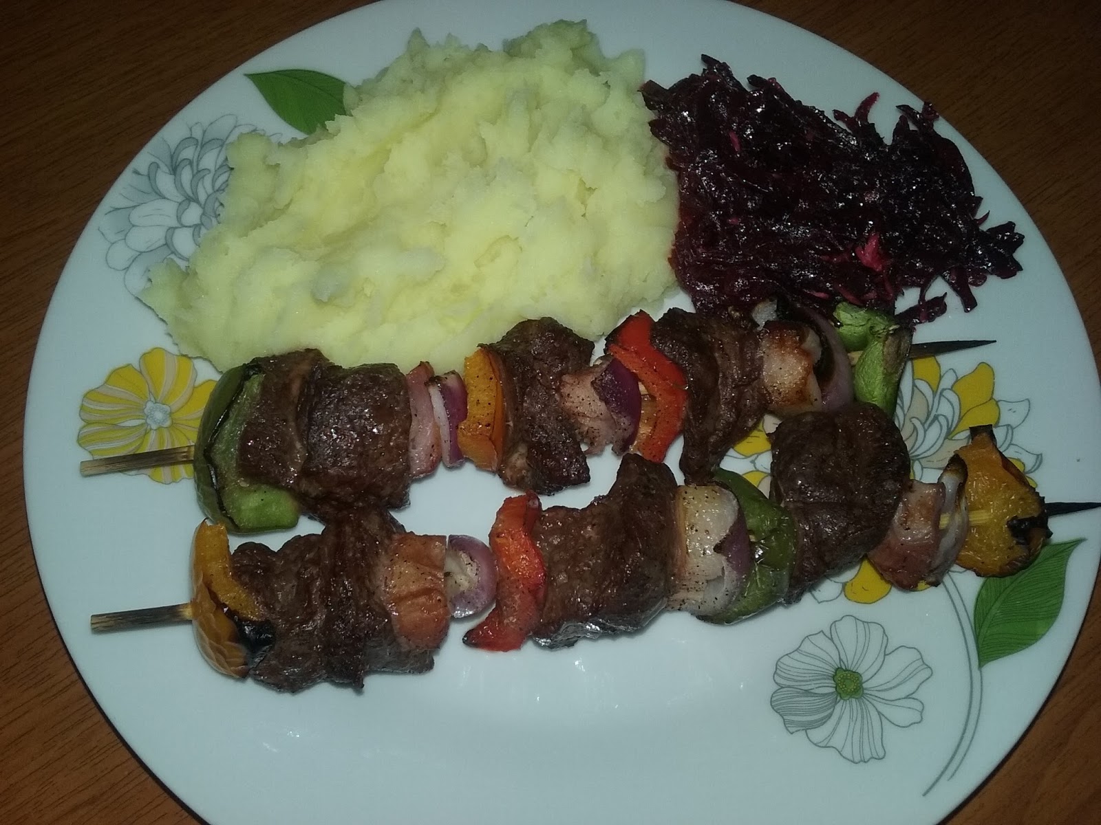 Bucataria Anei Maria: Frigarui cu carne de strut