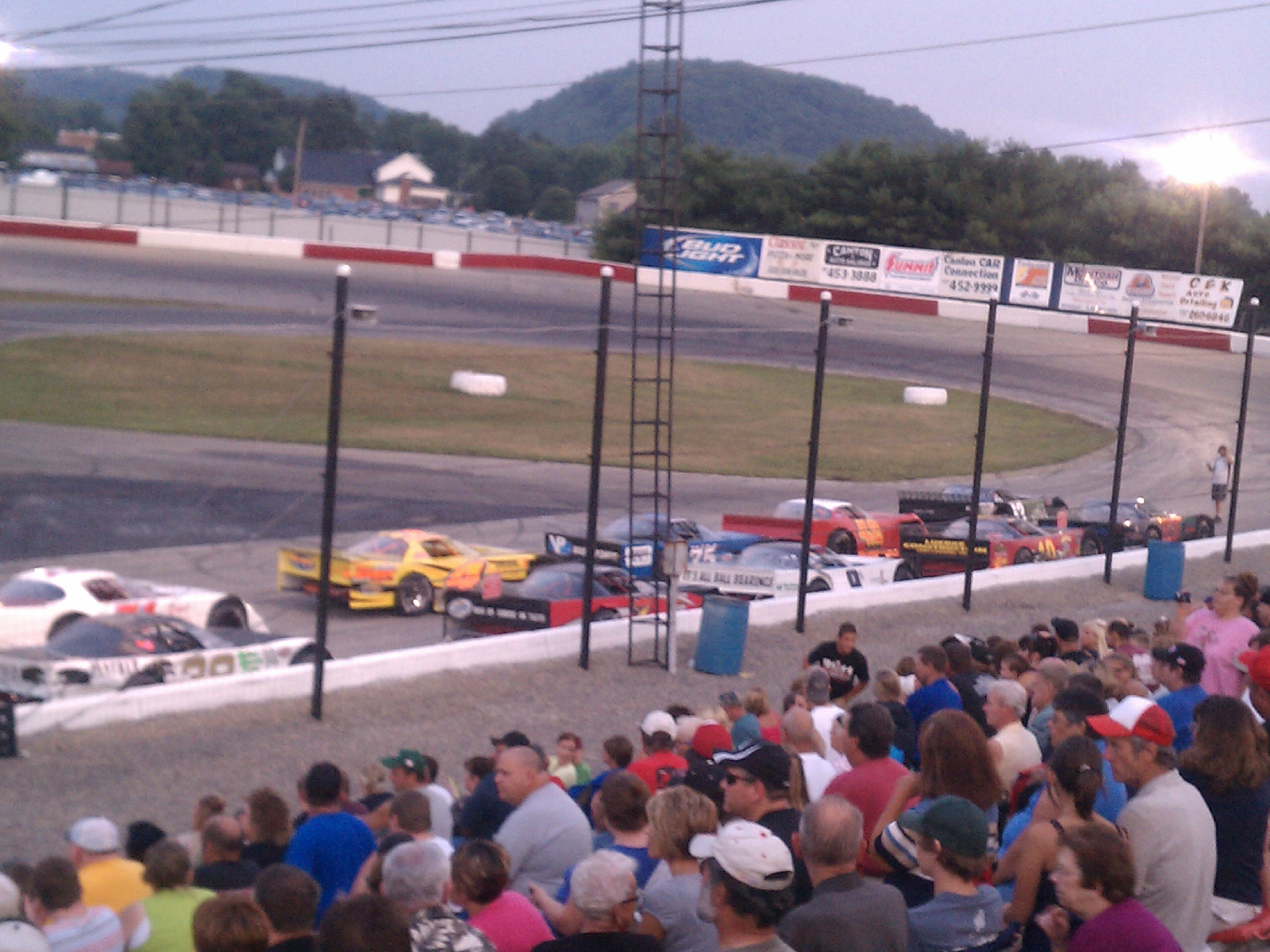 Asphalt Aspects-Dirt Digest: Main Event / Midvale Speedway