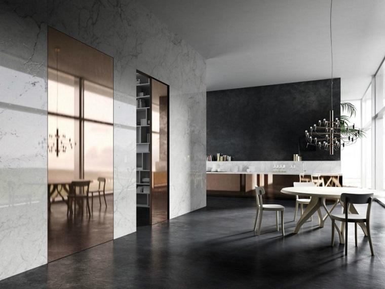 @: Vrata u unutrašnjim prostorijama