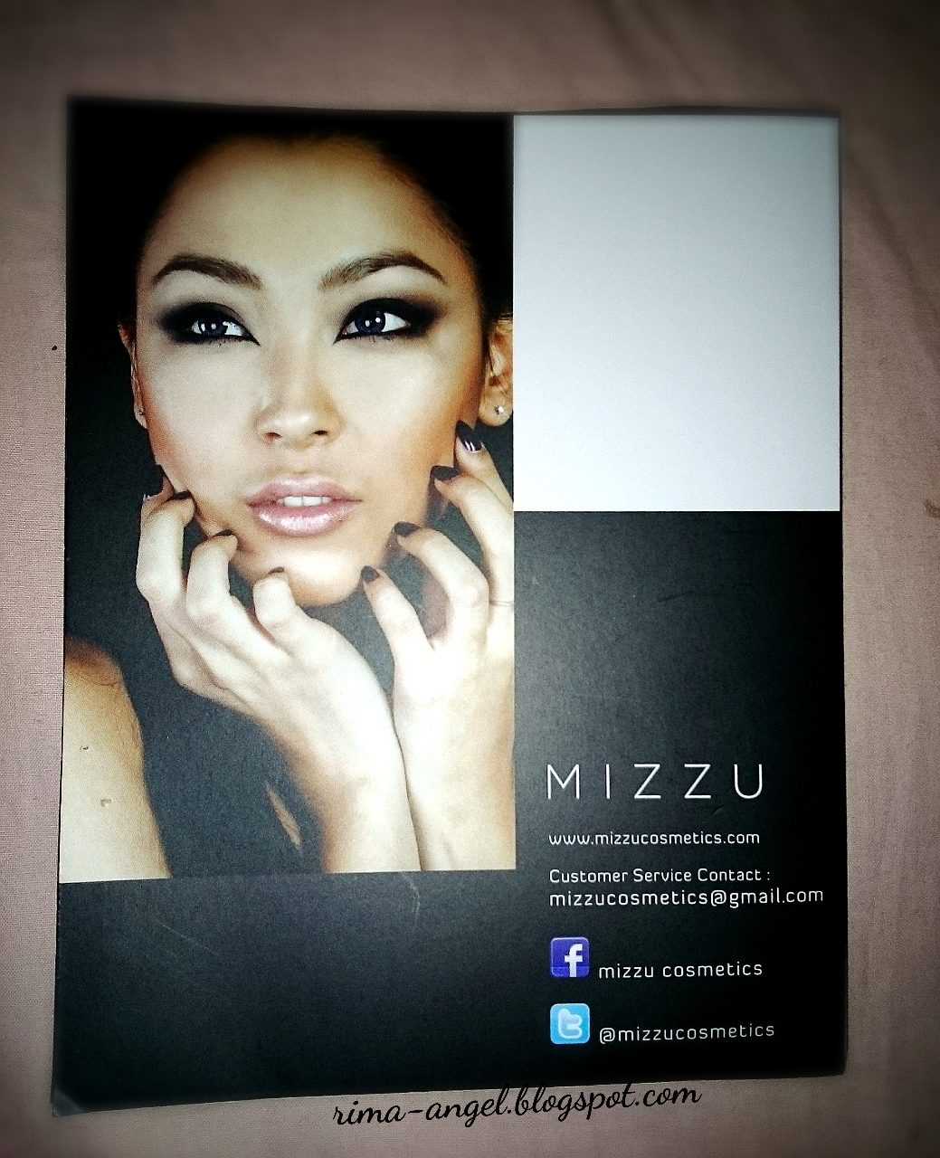 Review Mizzu Eyeliner Pen Perfect Wear Black