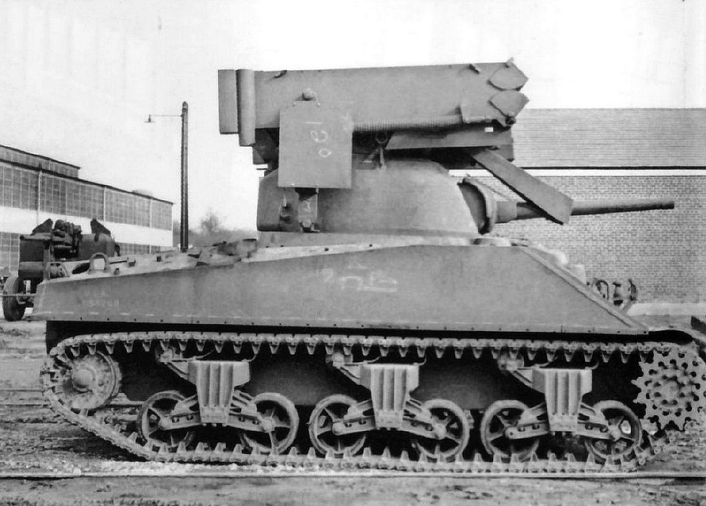 Panzerserra Bunker- Military Scale Models in 1/35 scale: M4A3 Sherman ...