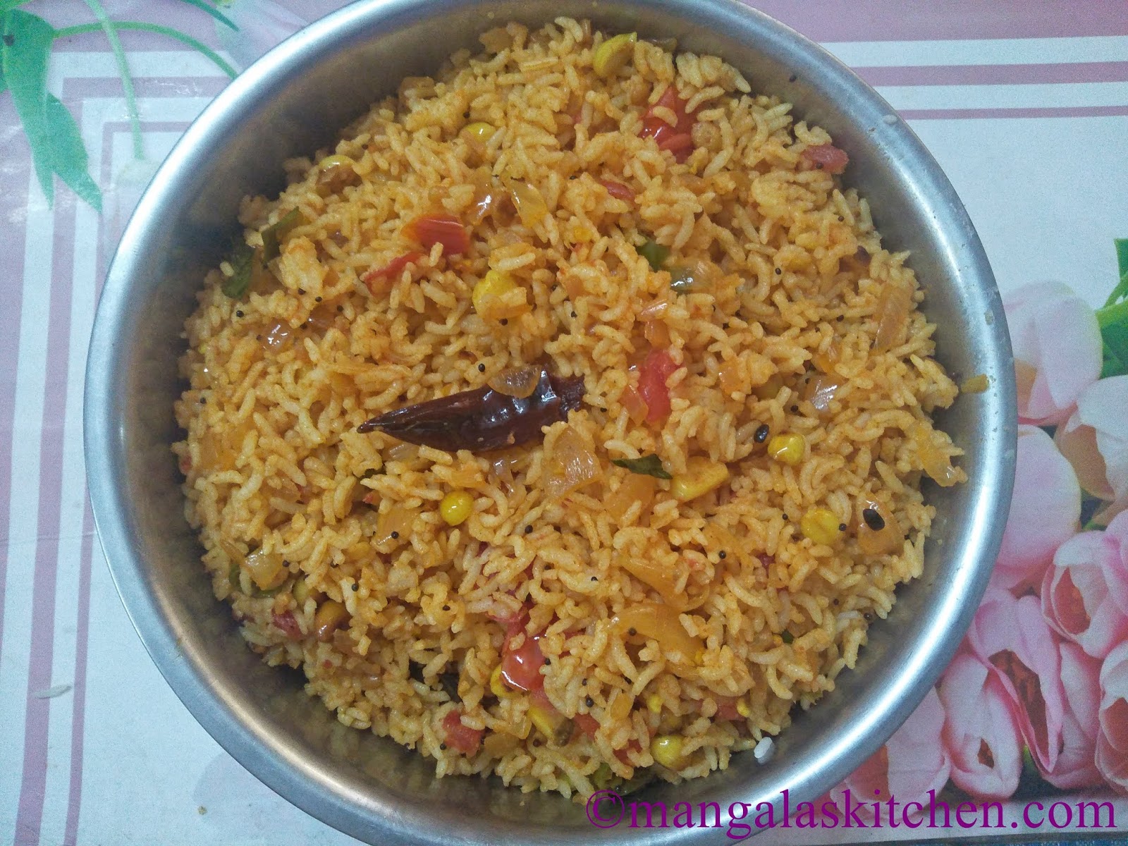 Spicy Tangy Tomato Rice / Thakkali Sadam - Kids Lunchbox Recipe ...