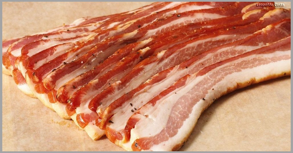 S T R A V A G A N Z A: WHAT IS BACON?