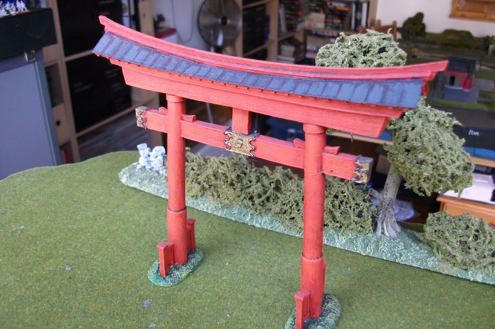 The Angry Lurker: 28mm Samurai Period Painted Japanese Shrine Torii Arch.