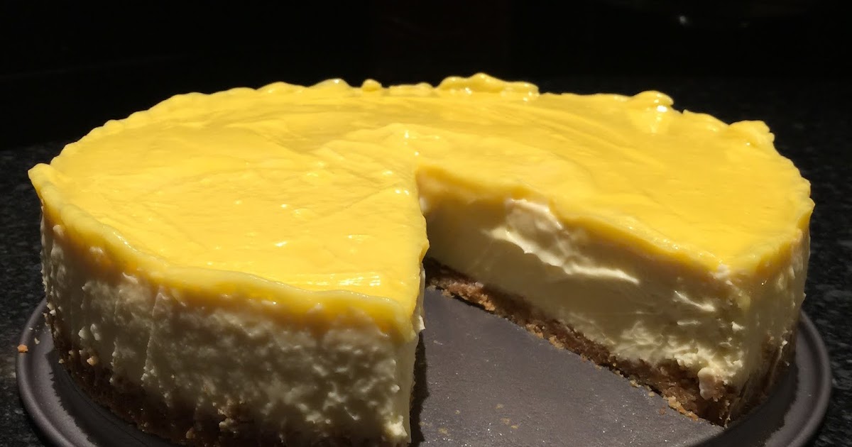 Chicken Scratch Kitchen: Lemon Chevre Cheesecake