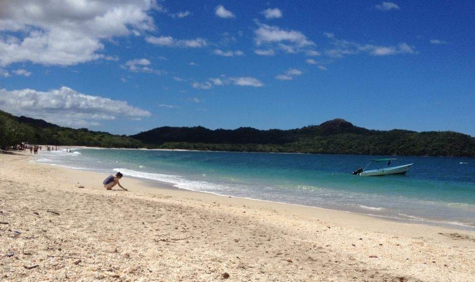 playa conchal, the beach made of seashells