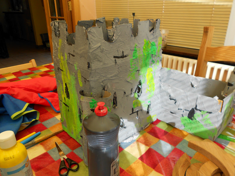 Ink-spots and grass-stains: Toddler Craft Activities - junk castle