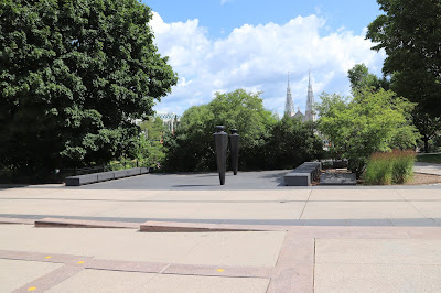 Memorials in Ottawa: Canadian Building Trades Monument