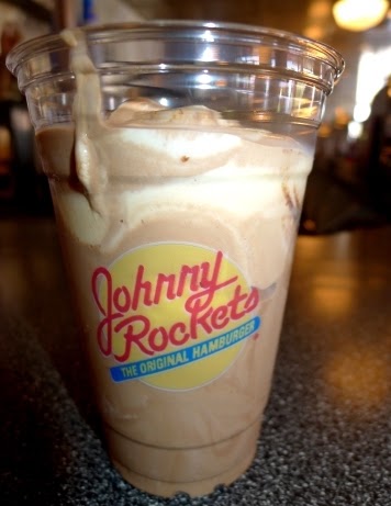 It's a Lovely Day: Johnny Rockets at Knotts Berry Farm, Los Angeles