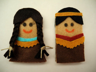 A Song of Sixpence: thanksgiving puppets