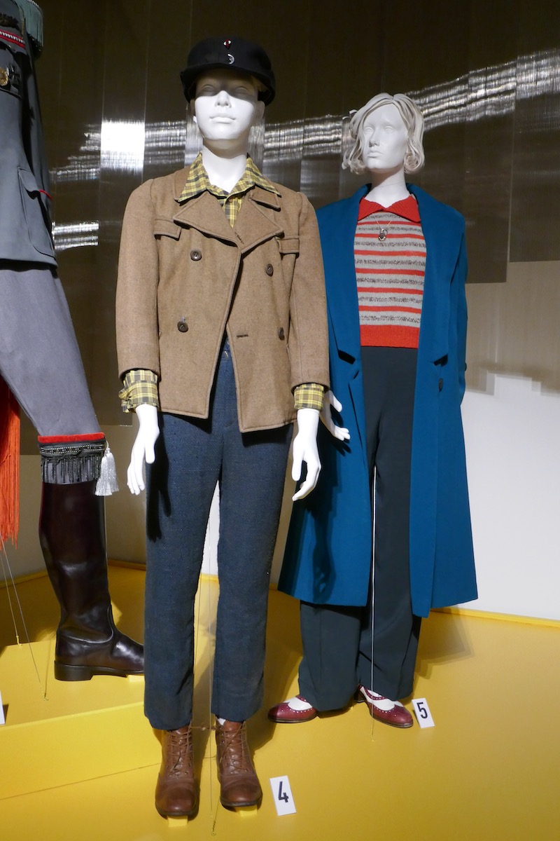 Hollywood Movie Costumes and Props: Oscar-nominated Jojo Rabbit movie ...