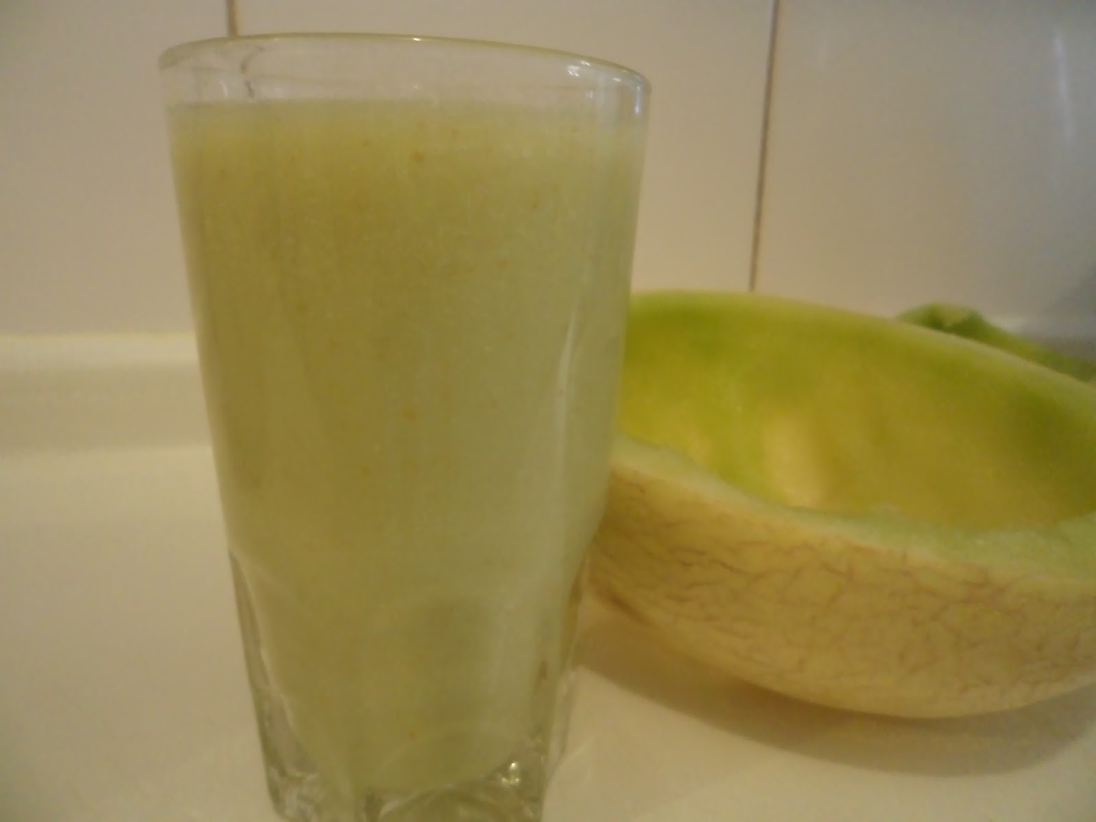 Chirimoya Alegre: "Leche" de Melón