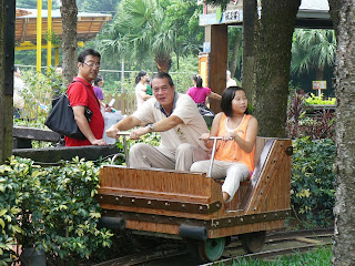 Chaos and Kanji: The Mini World: Window on China Theme Park in Taiwan