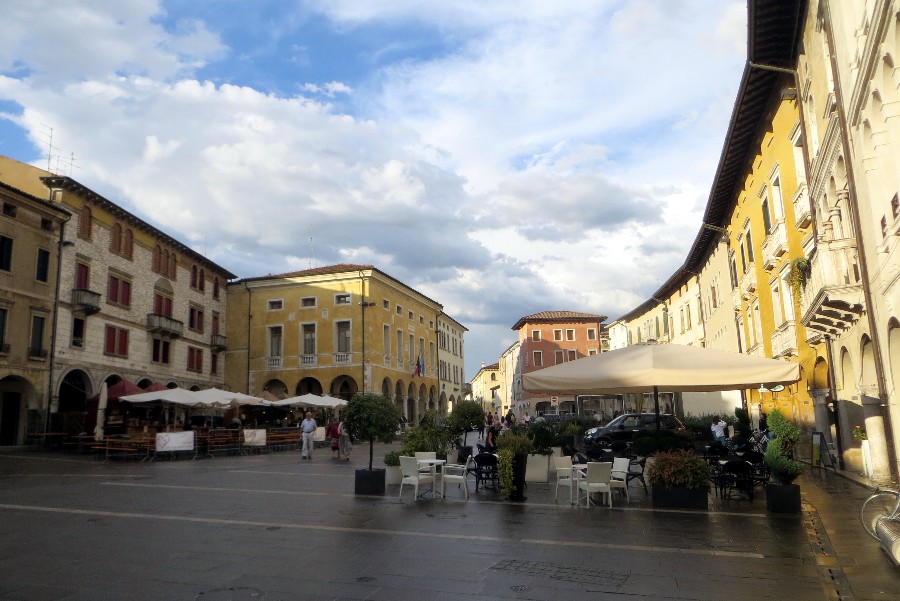 Sacile, cosa vedere nel giardino della Serenissima - Montagna di Viaggi