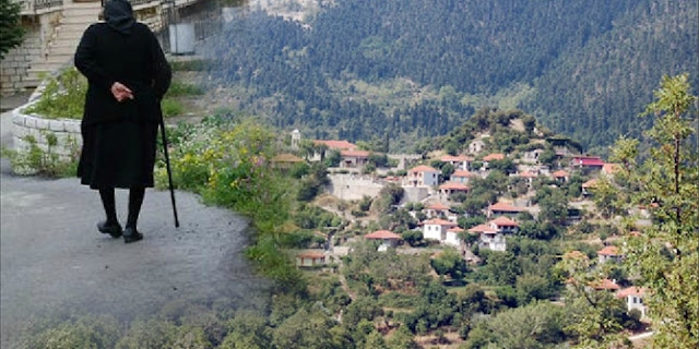 ΤΑ ΠΗΡΕ ΣΤΟ ΚΡΑΝΙΟ Η ΓΙΑΓΙΑ: ΜΕ ΤΗΝ... ΜΑΓΚΟΥΡΑ ΠΗΡΕ ΣΤΟ ΚΥΝΗΓΙ ΕΛΕΓΚΤΗ ...