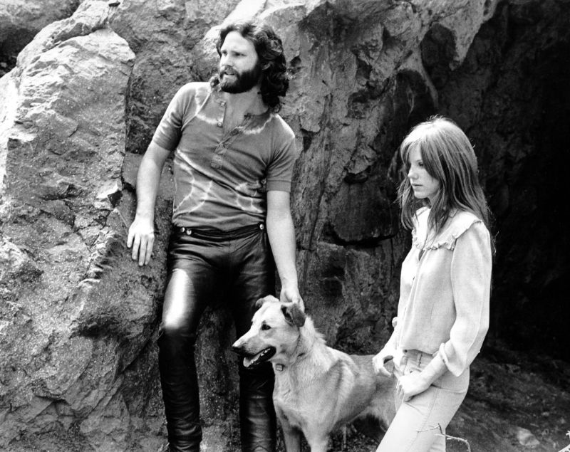 Jim Morrison and His Girlfriend Pamela Courson Taken by Edmund Teske in ...