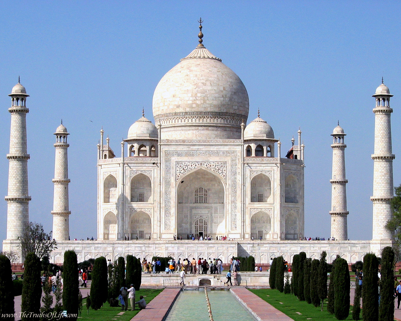 Taj Mahal in India ~ Luxury Places