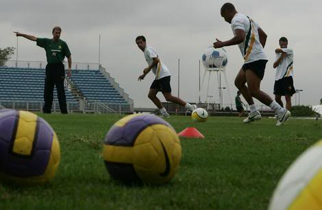 SOCCER SKILLS AND TRAINING: Importance of Training in Soccer