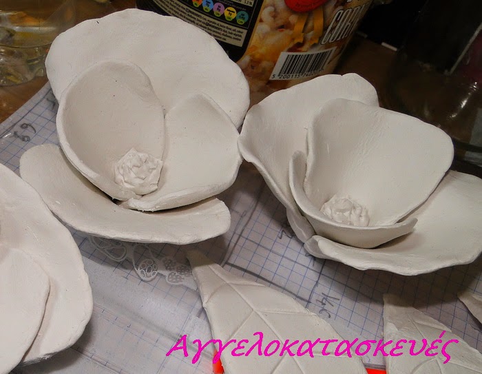 Αγγελοκατασκευές: ΣΤΕΦΑΝΙ ΑΠΟ ΠΗΛΟ - PAPER CLAY WREATH