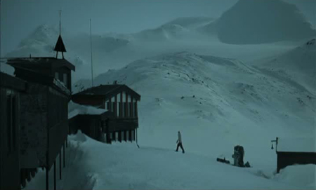 The Spooky Vegan: 20 Snowbound Horror Movies