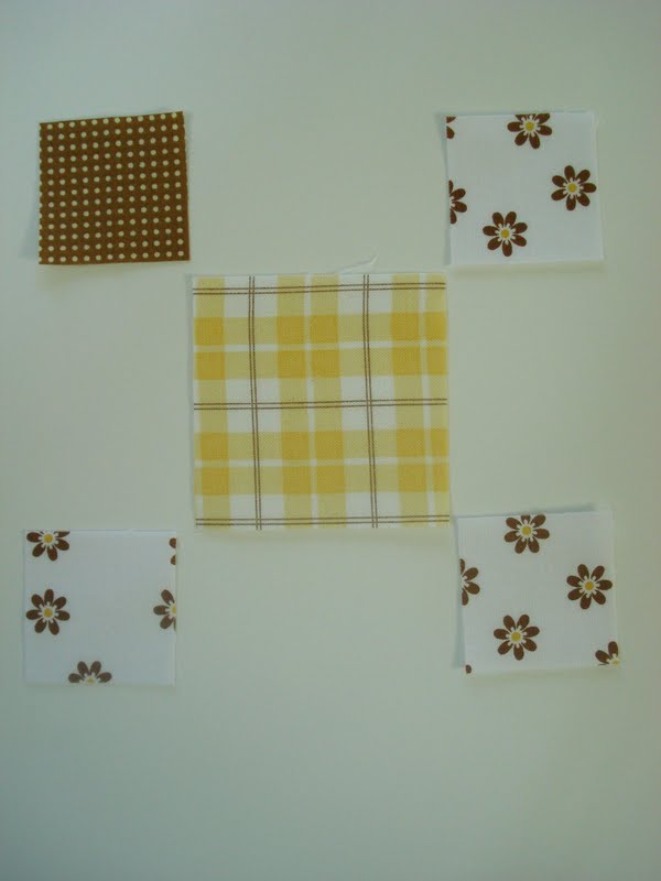 Bee In My Bonnet: Easy Square in a Square Tutorial...
