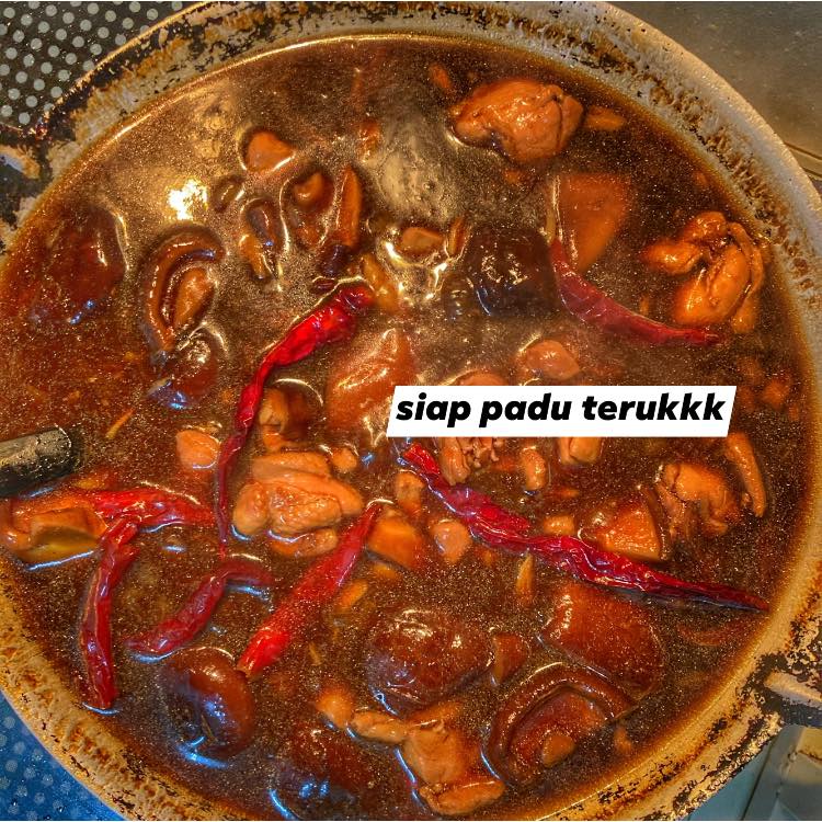 Mudahnya Buat Yee Mee Sizzling Ayam Sendiri Sama Seperti Di FoodCourt