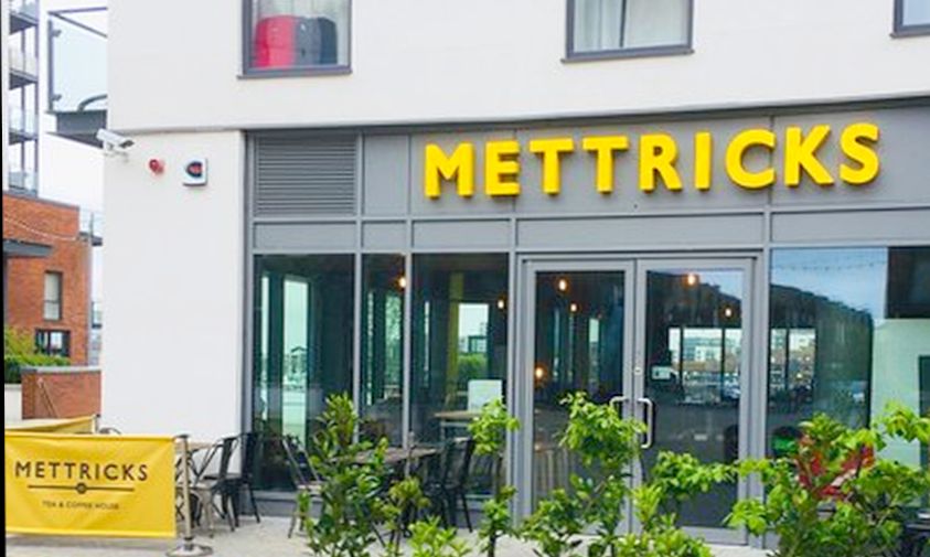 Pubs and Beer in Southampton: Mettricks, Woolston