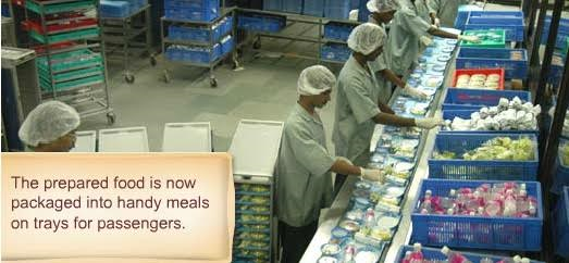 Airline Meal — How Your TajSATS Tray Makes It Aboard Vistara - Hop On ...