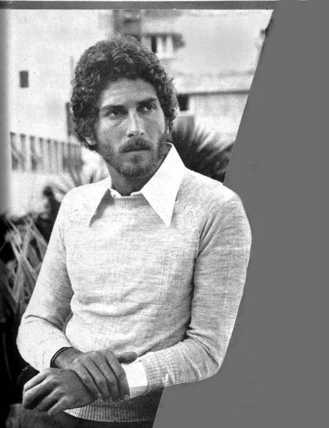 Astros em Revista: REINALDO GONZAGA - O GALÃ CANTOR