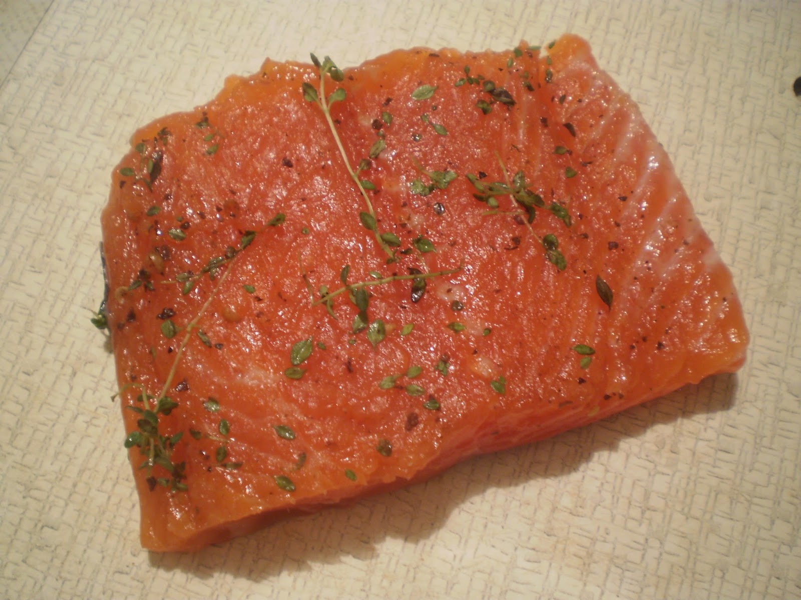 vinotava1: KŪPINĀTĀ JŪRAS SĀLĪ UN TIMUTAS PIPAROS MAZSĀLĪTA FORELE AR ...