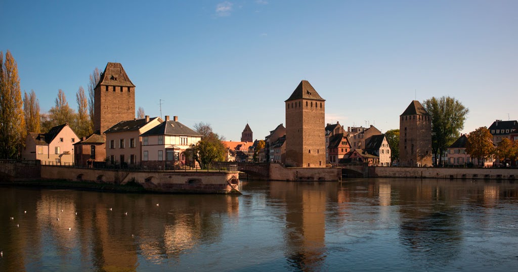 Fortifications médiévales de Strasbourg — Fortifications : dispositions ...