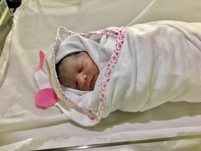 Dr Mani Surrogacy Specialist Happiness After 8 Years Of Marriage dr-mani-surrogacy-specialist-happiness-after-8-years-of-marriage