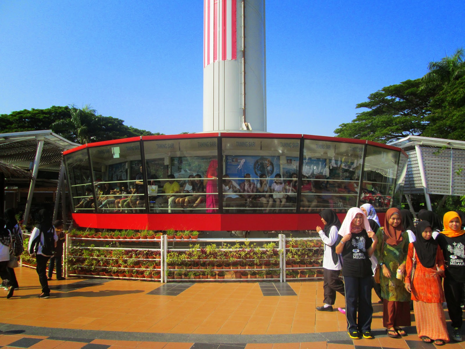 INSPIRING JOURNEY: Menara Taming Sari Tower: Remarkable View of Melaka ...